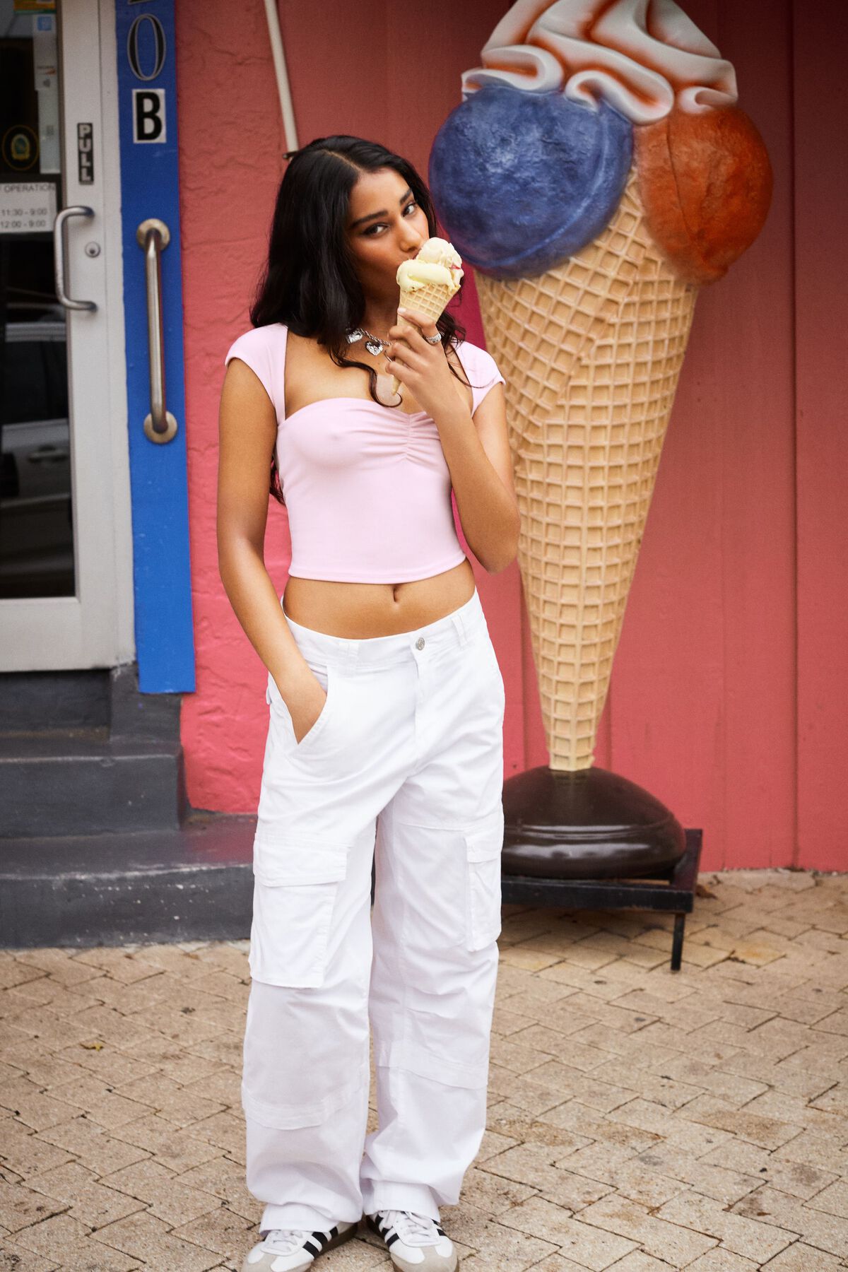 Remi Straight Cargo Pant White | Garage