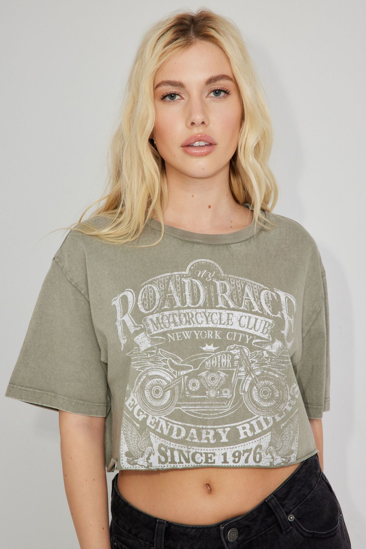 Avery Raw Ultra Chopped Tee Green | Garage