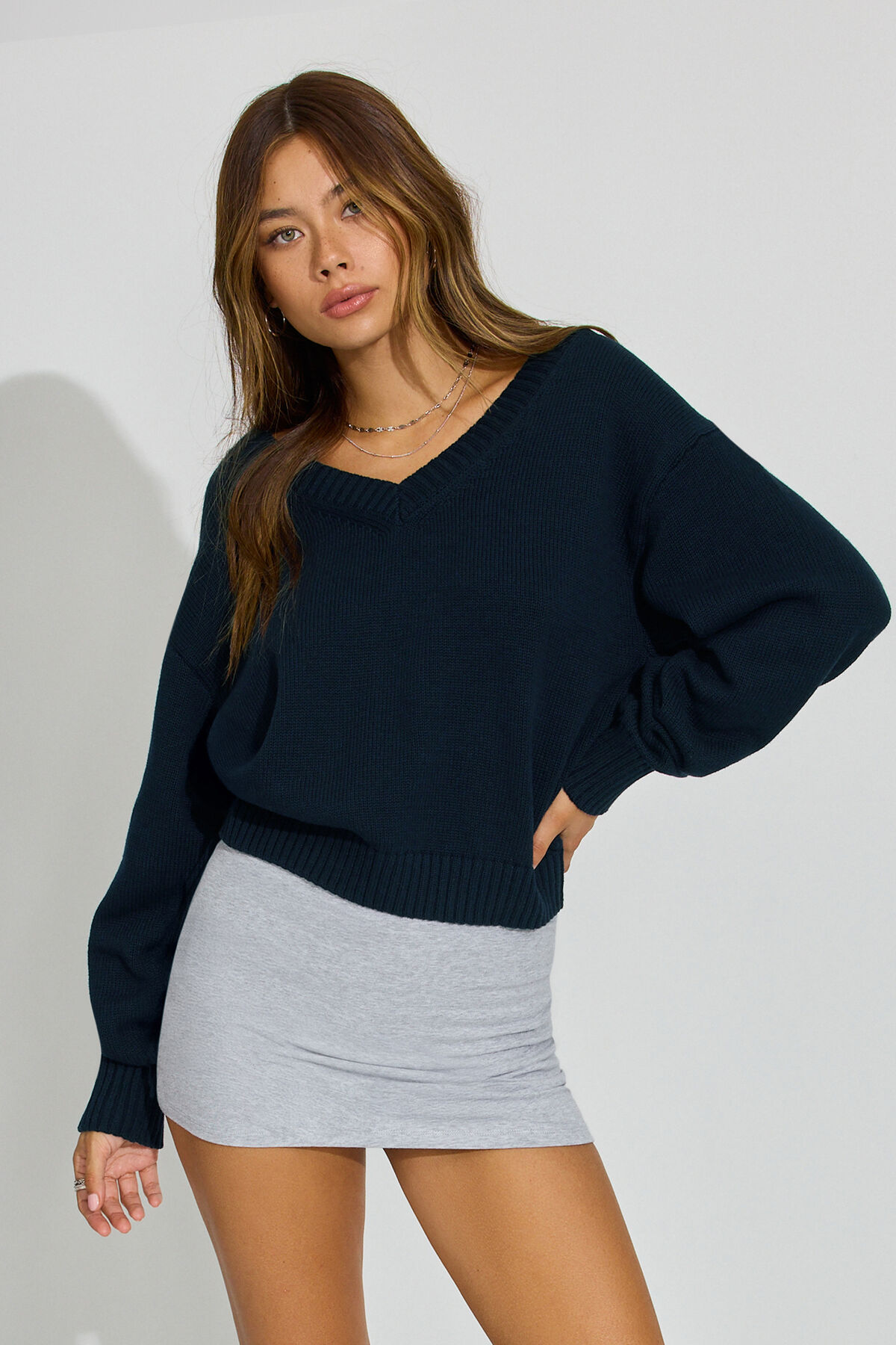 High V-Neck Sweater Blue | Garage