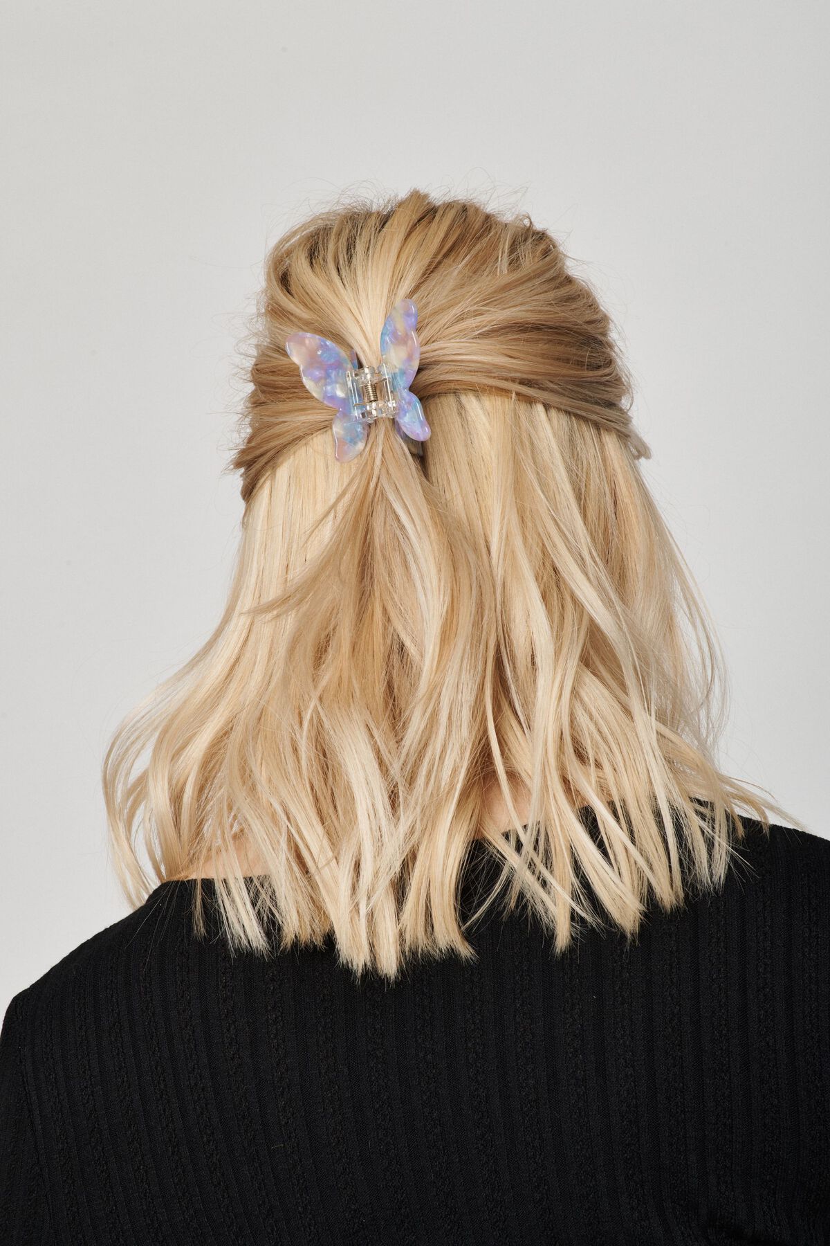 Oversized Butterfly Clip Purple | Garage